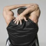 Serratus anterior stretch: Health benefits and how to do? - Mobile Physio